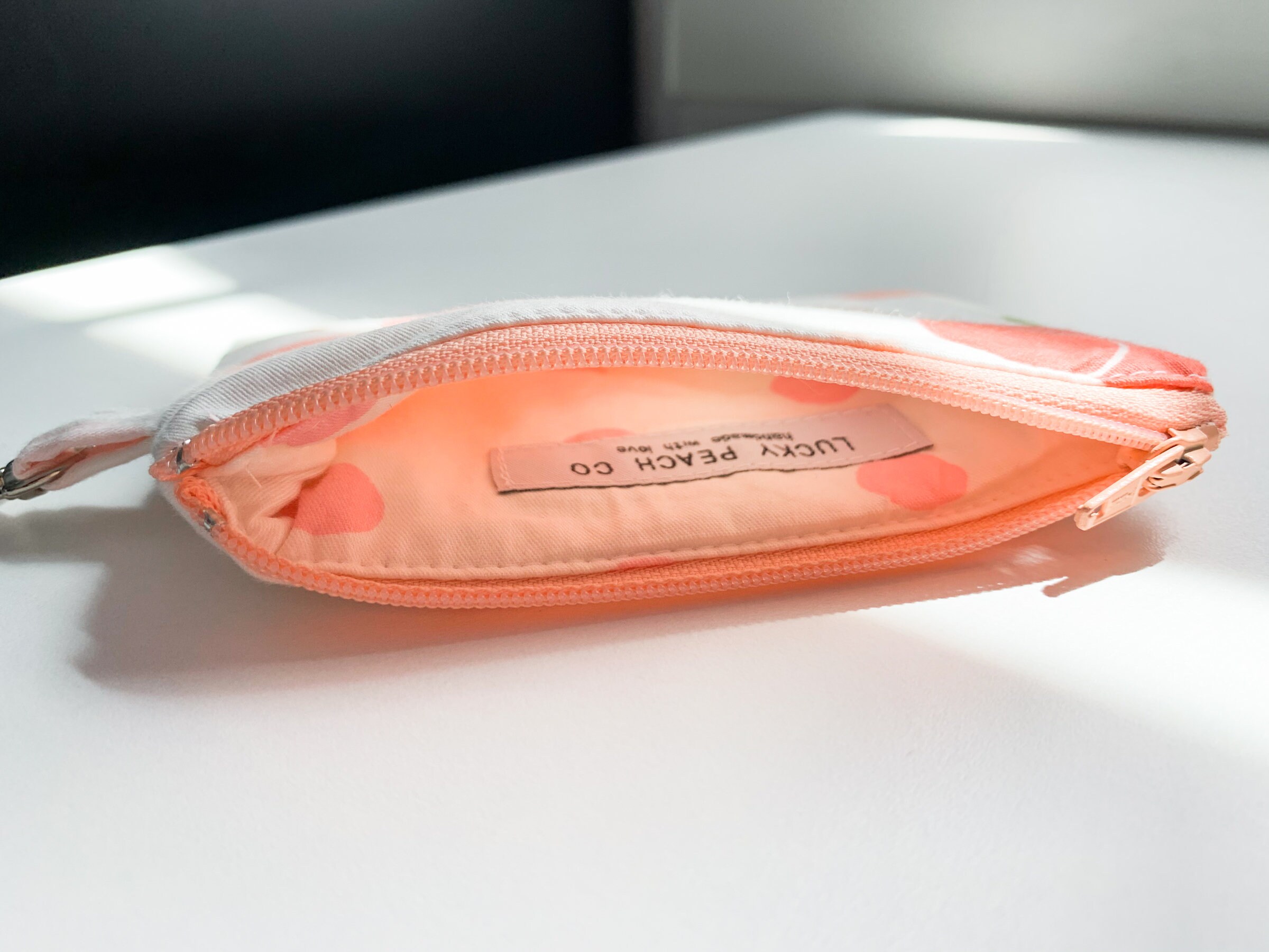 Cute Peach Coin Purse Minimal Coin Purse Zipper Pouch - Etsy