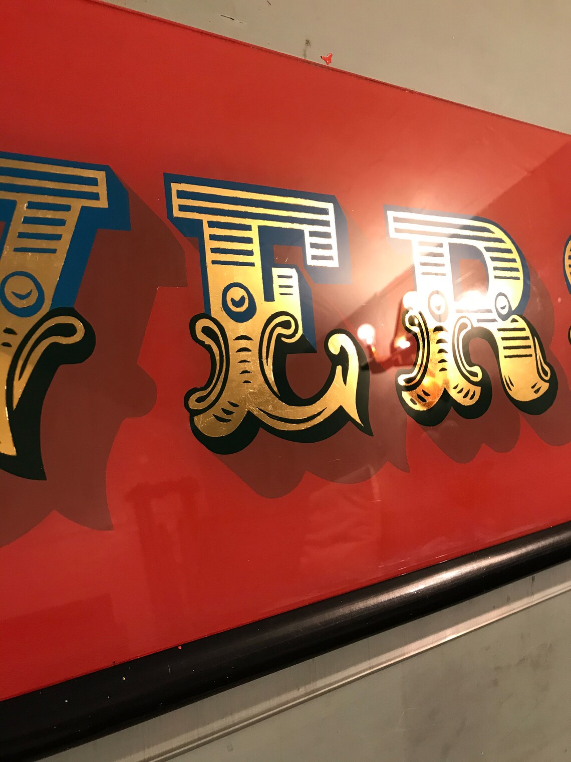 Hand Painted and Gold Gilded Personalised Glass Sign - Etsy