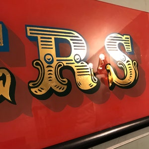 Hand Painted and Gold Gilded Personalised Glass Sign - Etsy