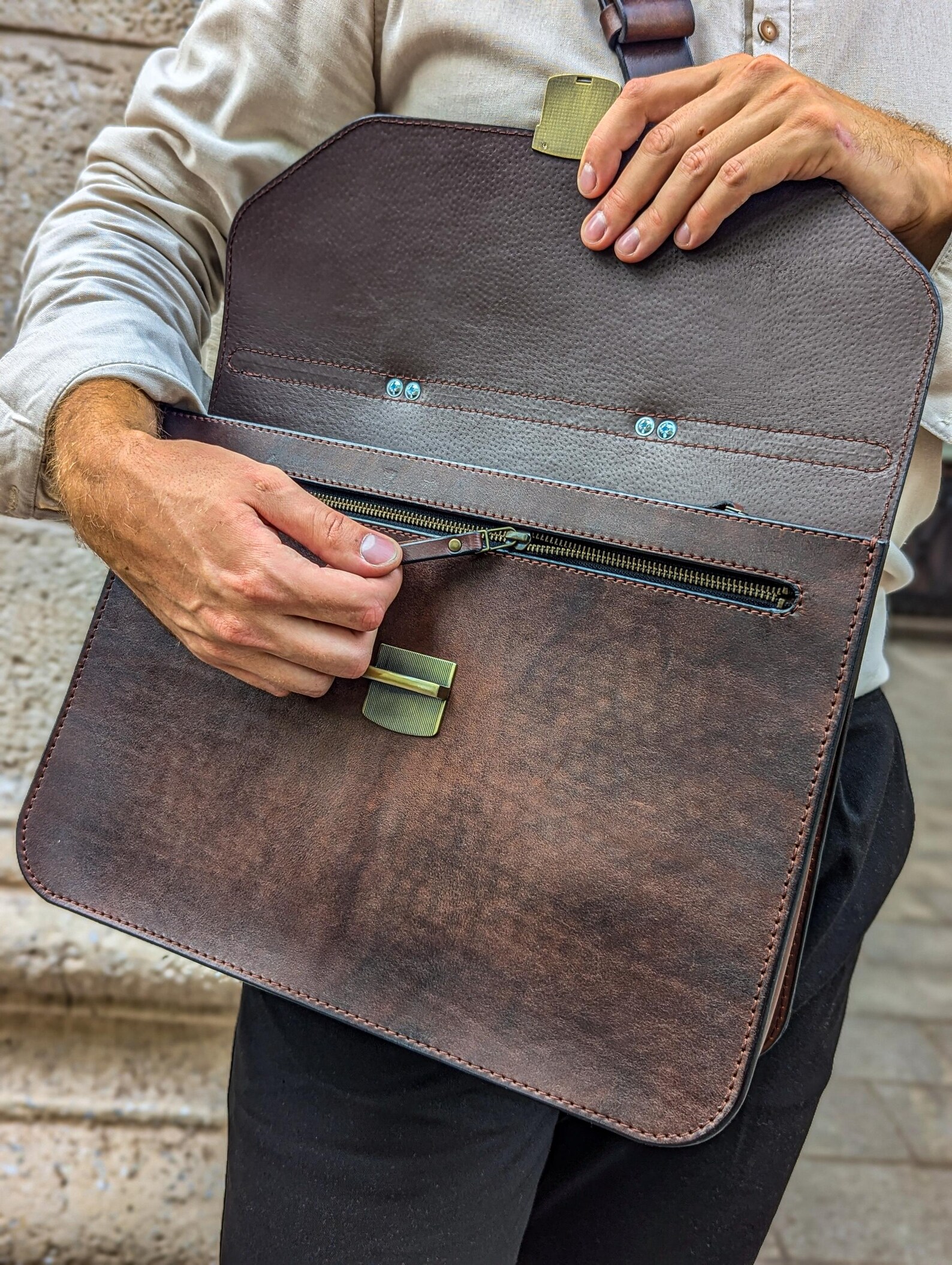 Handmade Full Grain Leather Briefcase, Mens Laptop Messenger Bag - Etsy