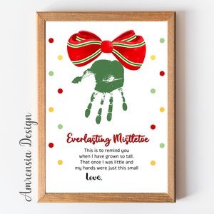 Everlasting Mistletoe Handprint Art, Mistletoes Handprint Craft ...