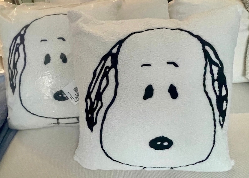 Peanuts 18x18 Embroidered Sherpa Snoopy Face Pillow - Adorable! - Etsy