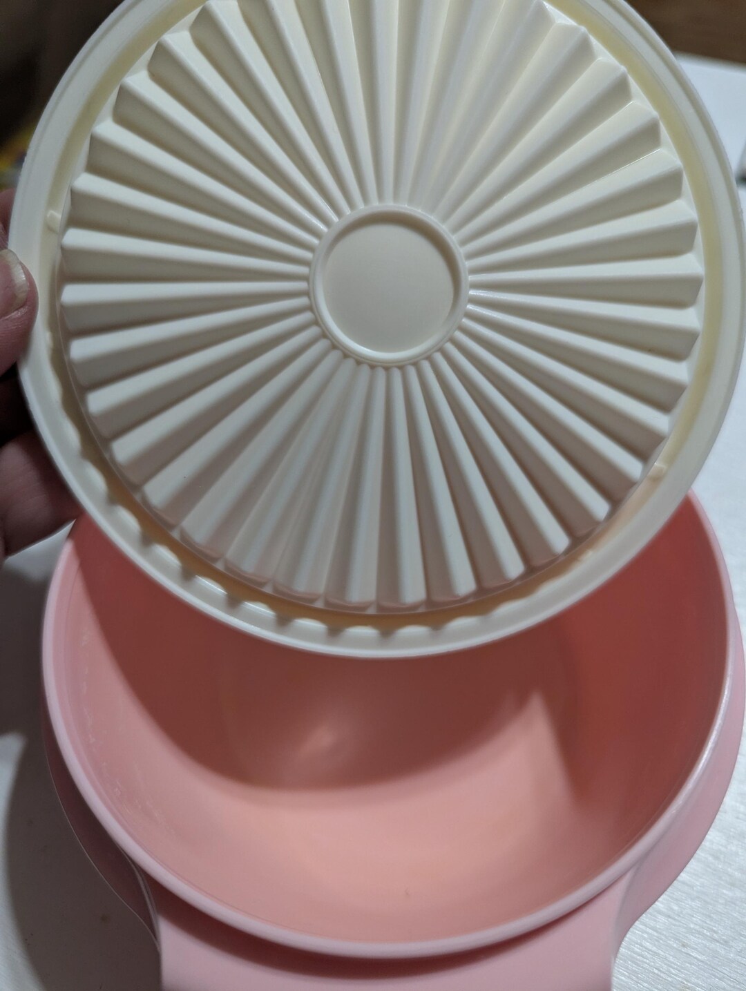 Tupperware Servallier Pink Container With Starburst White Lid. New. - Etsy
