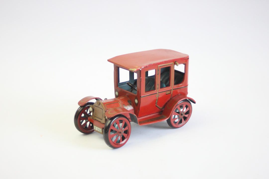 Vintage Tin Car With Pull Lever | Antique Sheet Metal Toy Push Pull Car ...