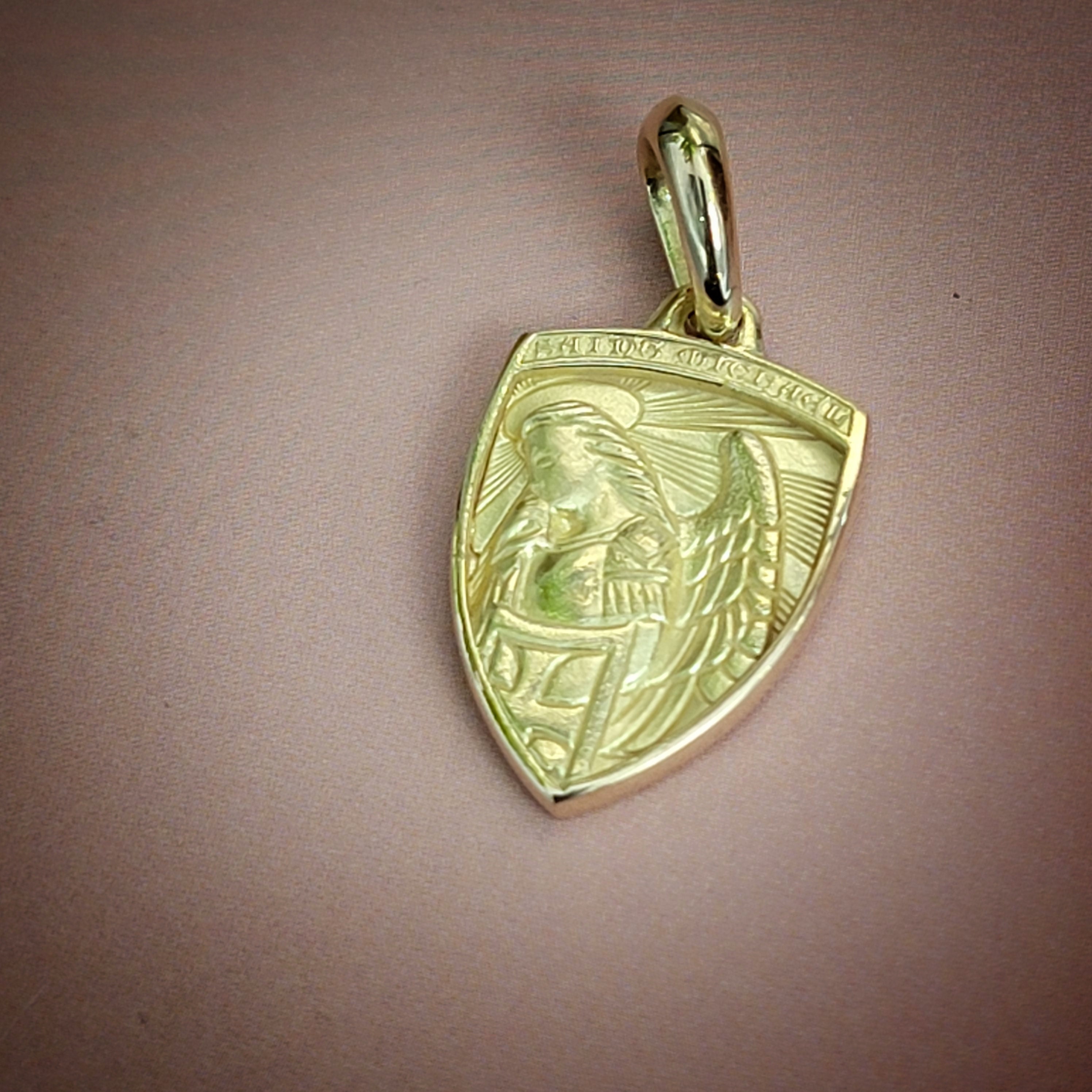 David Yurman St Michael Amulet in 18K Yellow Gold Pre Owned - Etsy