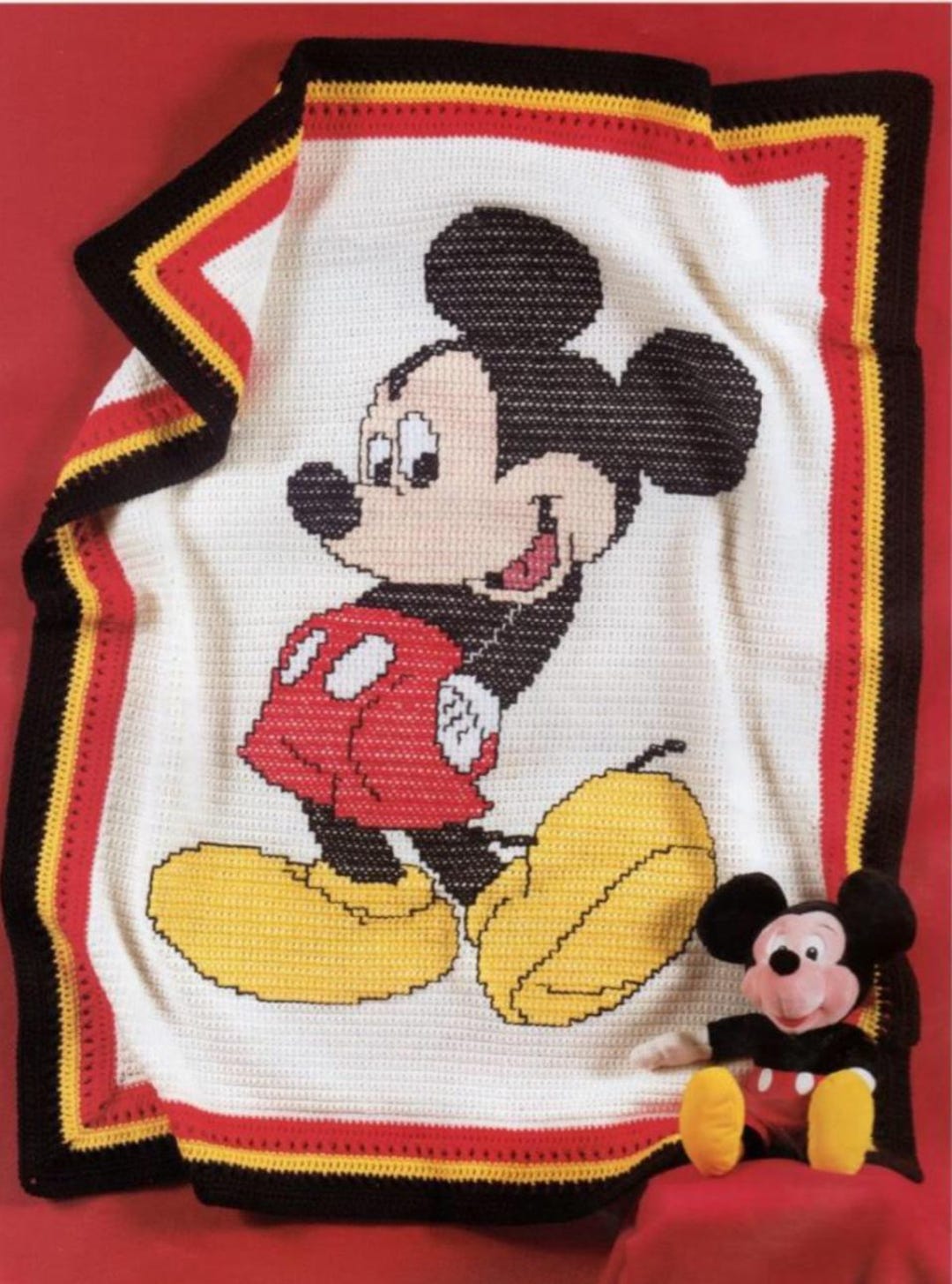 Crochet Blanket, Crochet Mickey and Minnie Blanket Pattern,graph ...