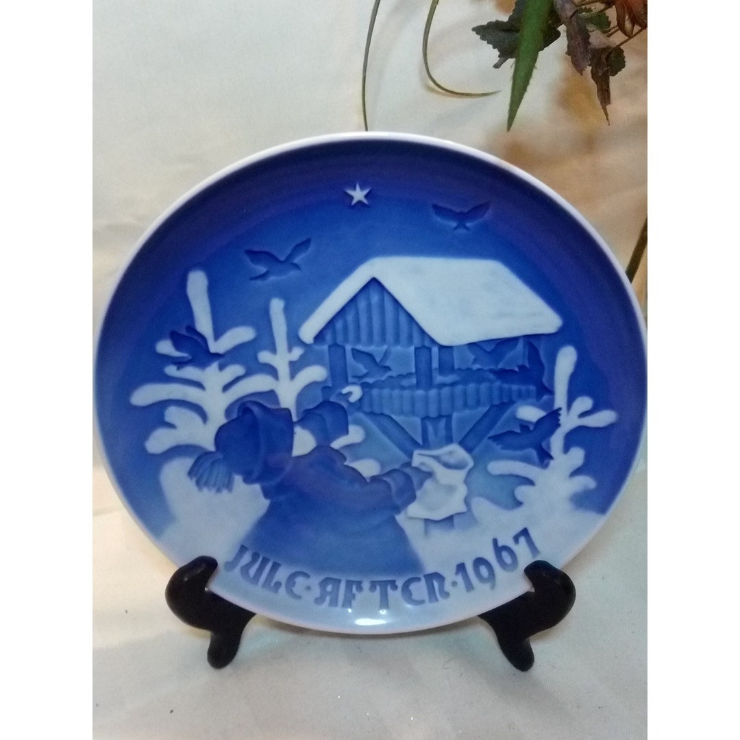 Bing Grondhahl 1967 Christmas Plate Fuglenes Jul Jule After 1967 ...