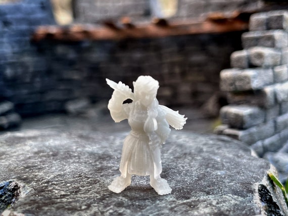 Gnome Innkeeper Miniature RPG Minis DND D&D RPG | Etsy