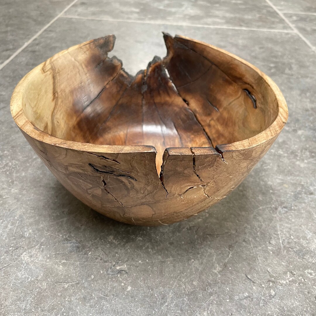 Wooden Artwork Distressed Holly Bowl - Etsy