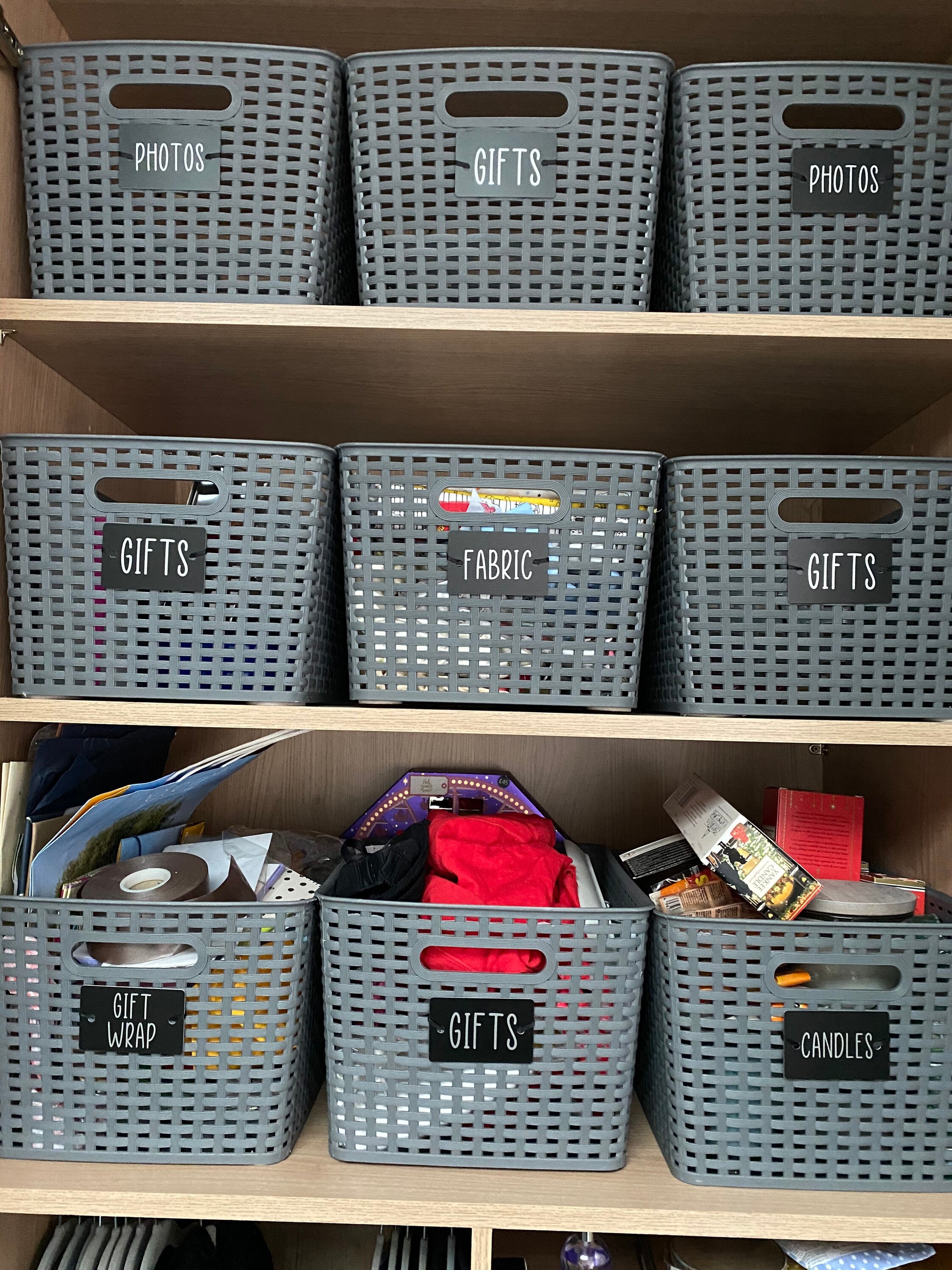 1 or 2 Hole personalised Loop Tags / Basket Tags / Luggage | Etsy