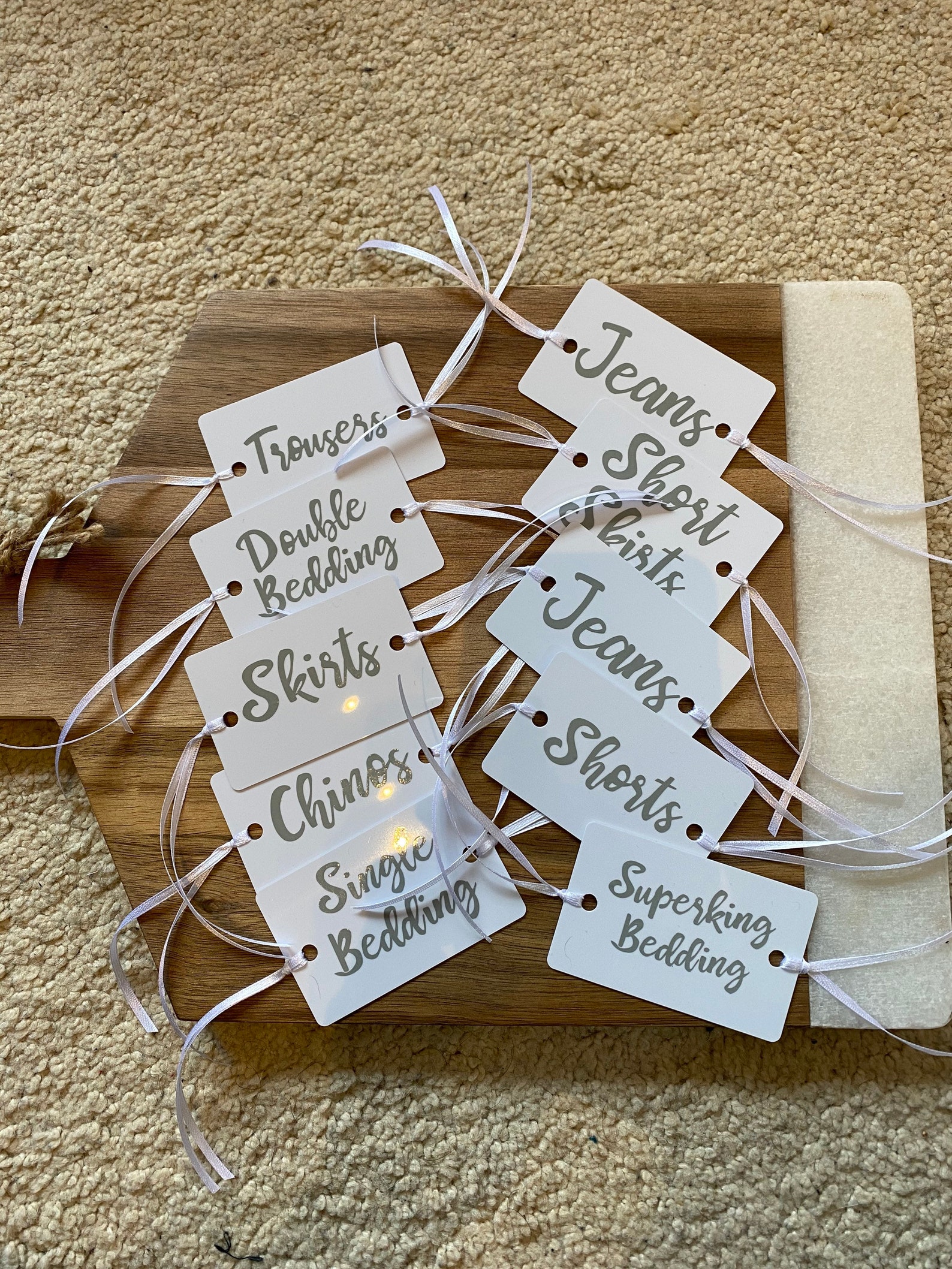 1 or 2 Hole personalised Loop Tags / Basket Tags / Luggage | Etsy