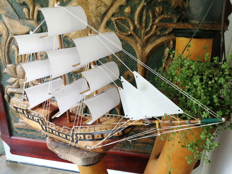 Wooden Handcrafted Model Ship /house Decoration Gift / Fully Assembled ...