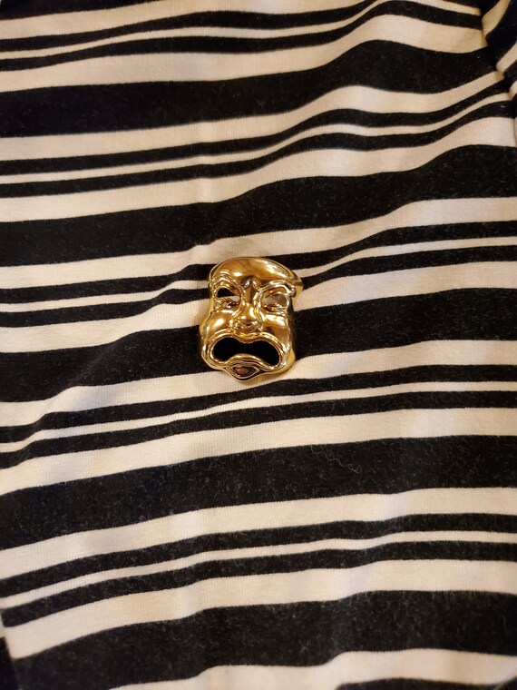 joan rivers brooch gold - Gem