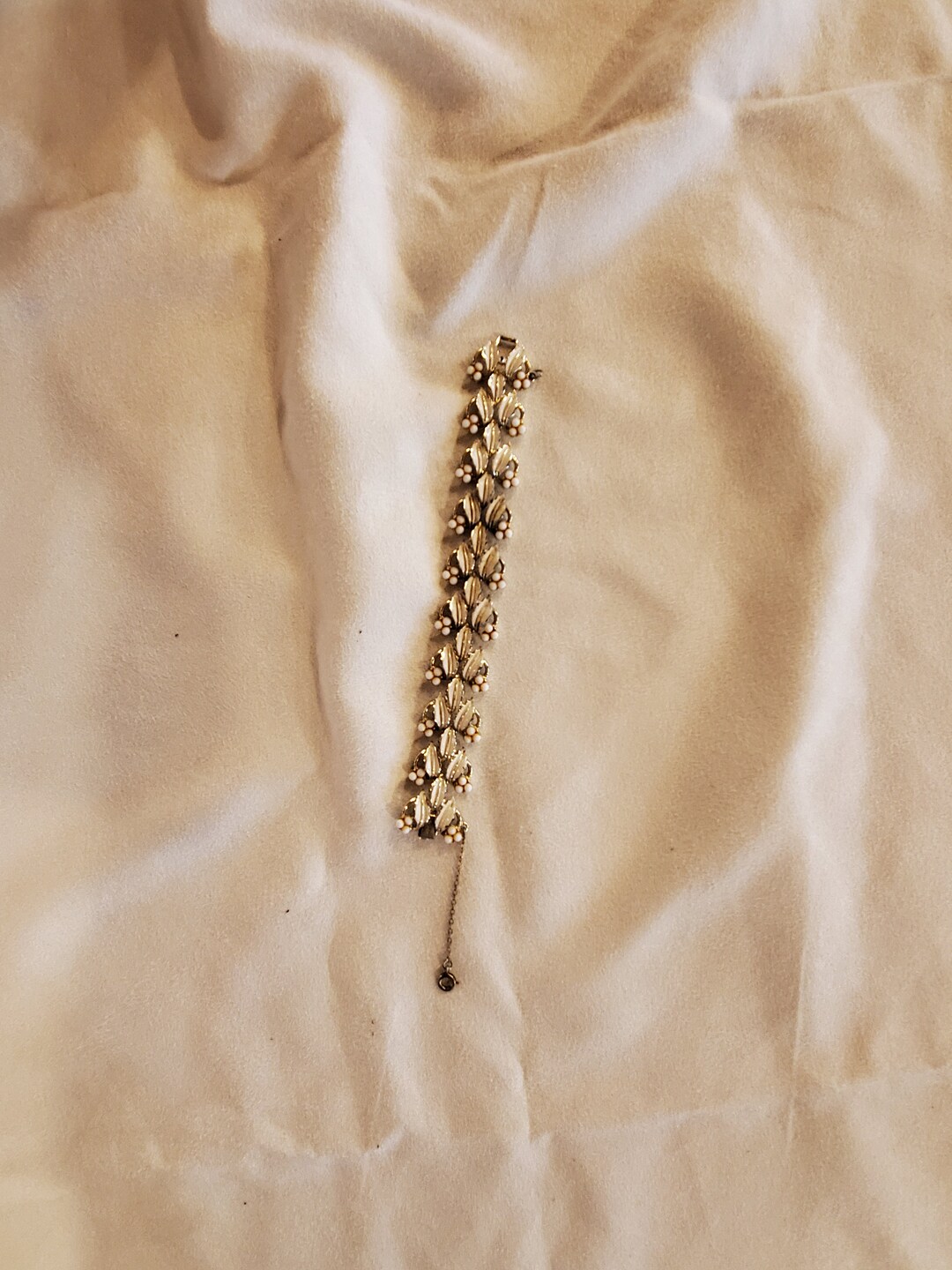 Cora White Enamel Leaves and Faux Pearl Bracelet/cora Bracelet/vintage ...