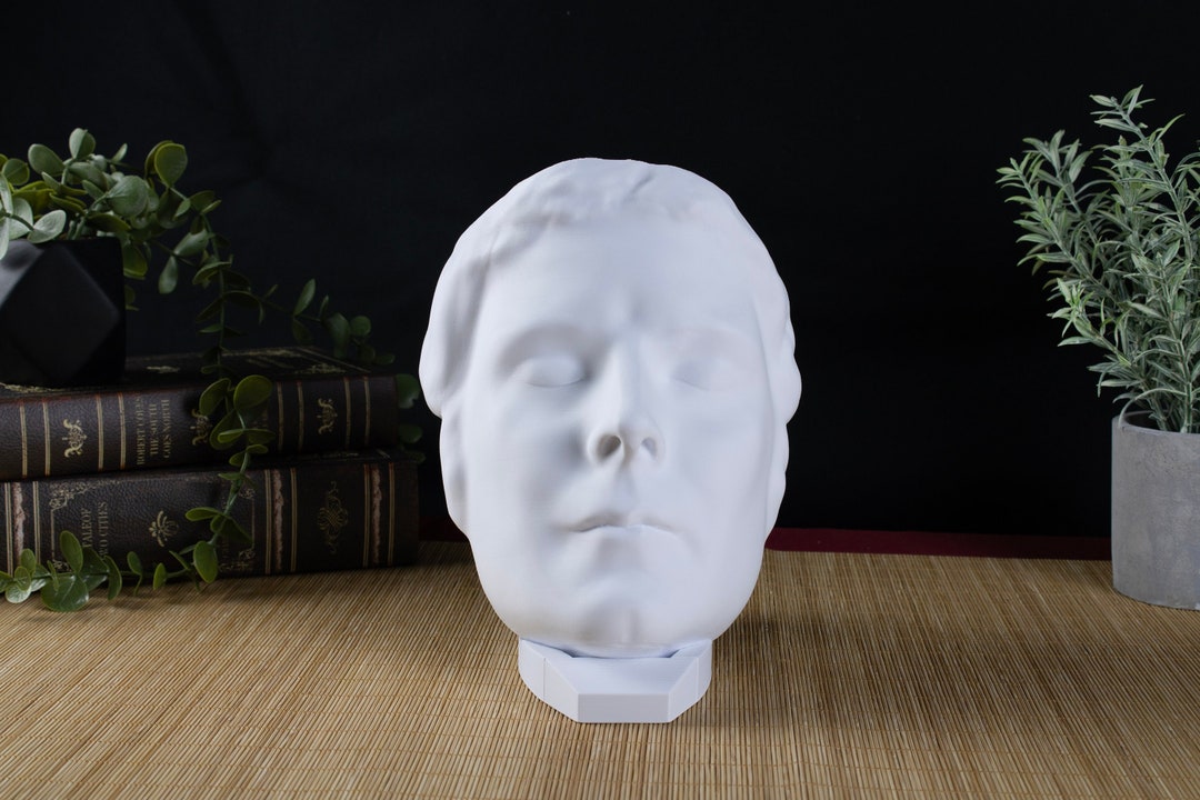 Empress Elizabeth "sisi" of Austria Death Mask - Decorative Art Statue ...