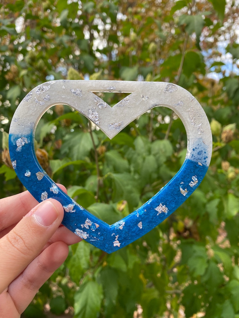 Custom Resin Tsurikawa Heart - Etsy