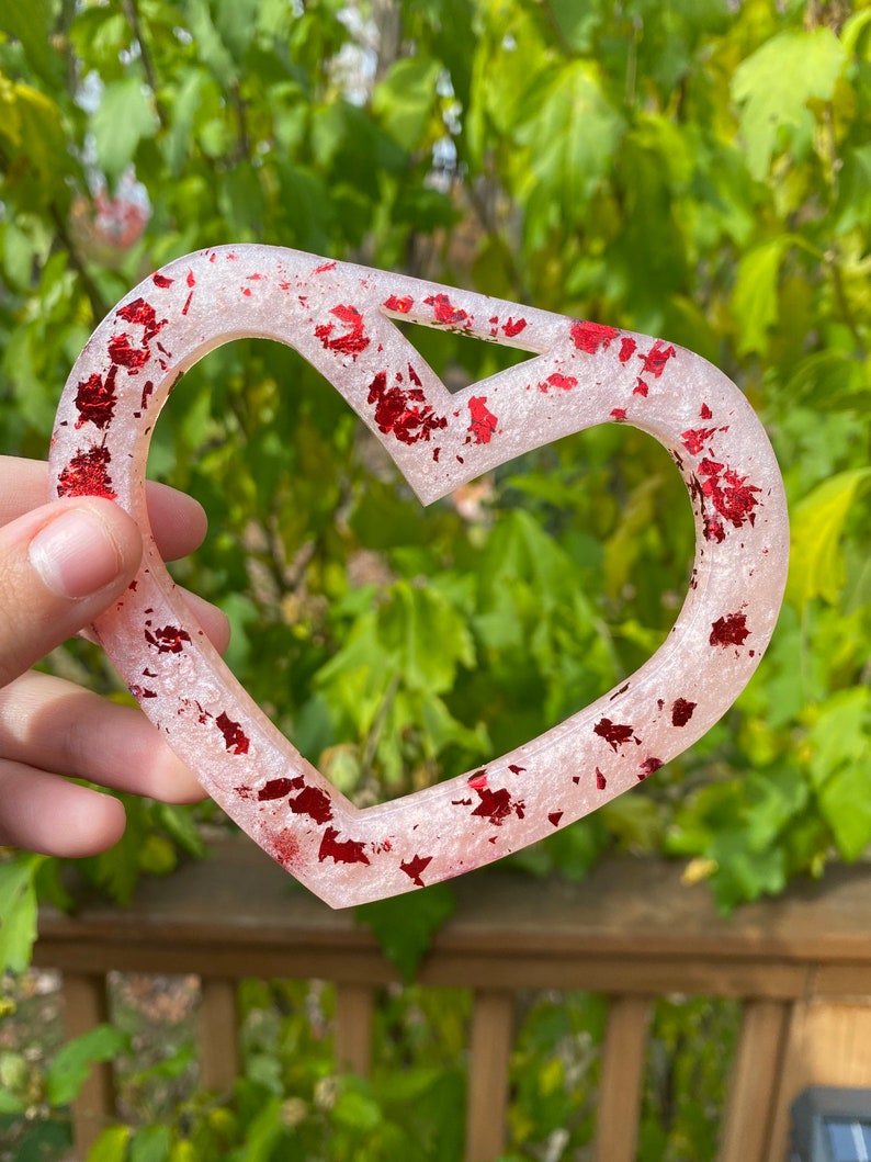 Custom Resin Tsurikawa Heart - Etsy