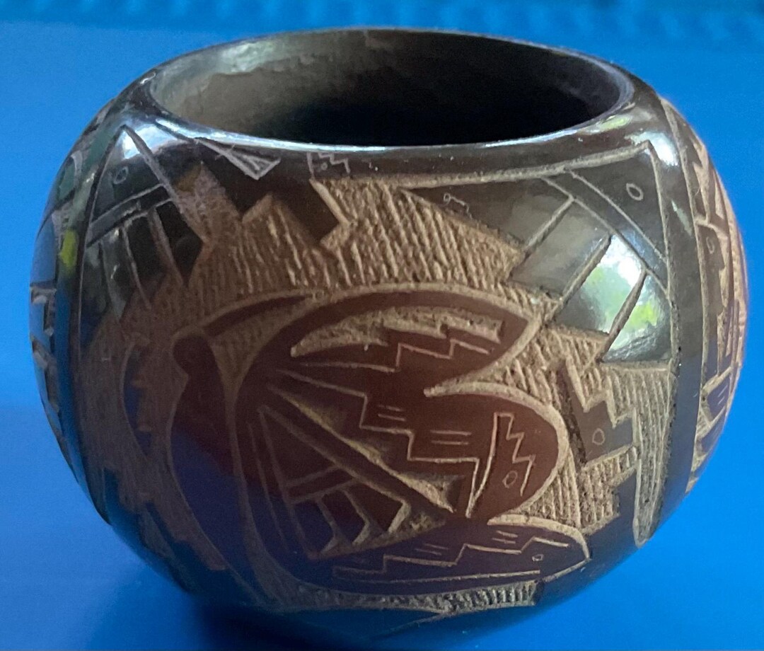Vintage Handmade by Candelaria Suazo Santa Clara Pueblo Miniature ...
