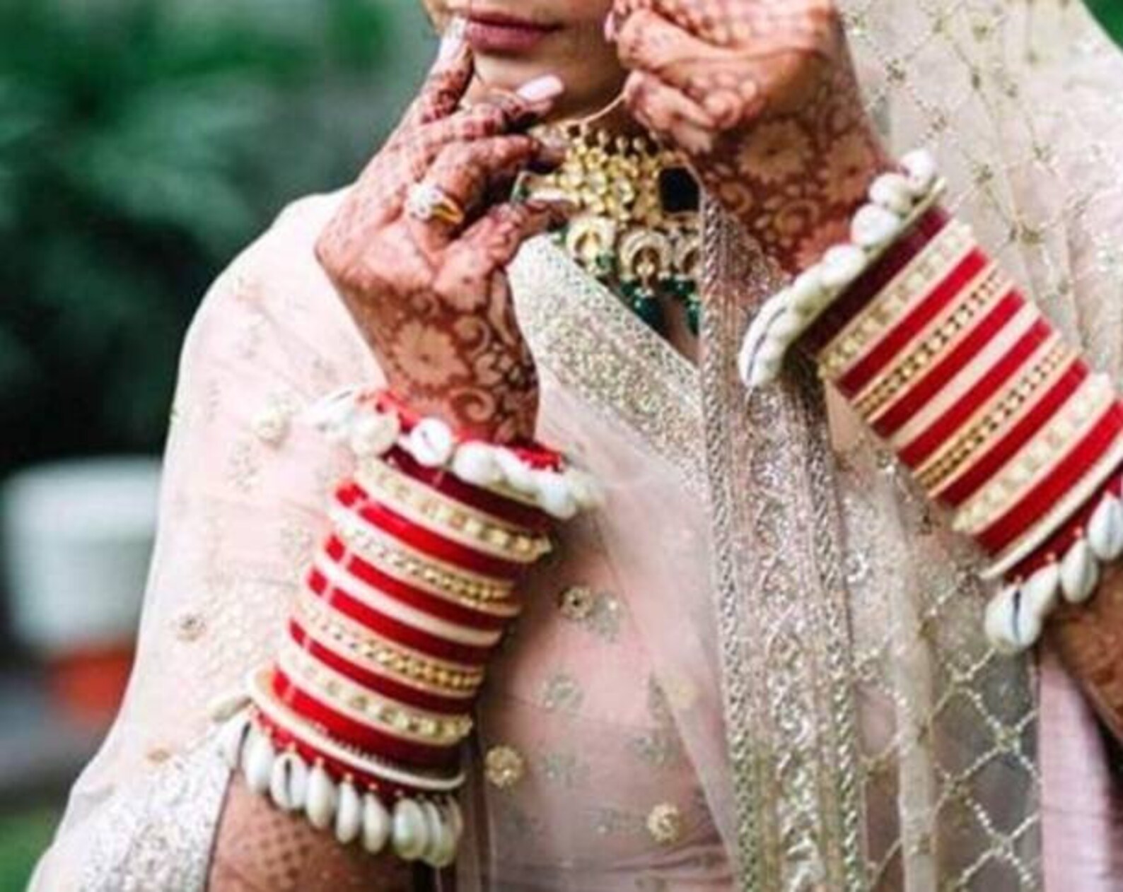 4 Seashell Bangles Seashell Bangles Gorgeous Handcrafted - Etsy