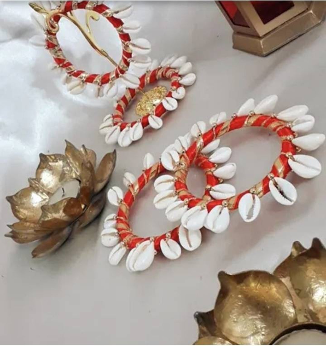 4 Seashell Bangles Seashell Bangles Gorgeous Handcrafted Silk Thread ...