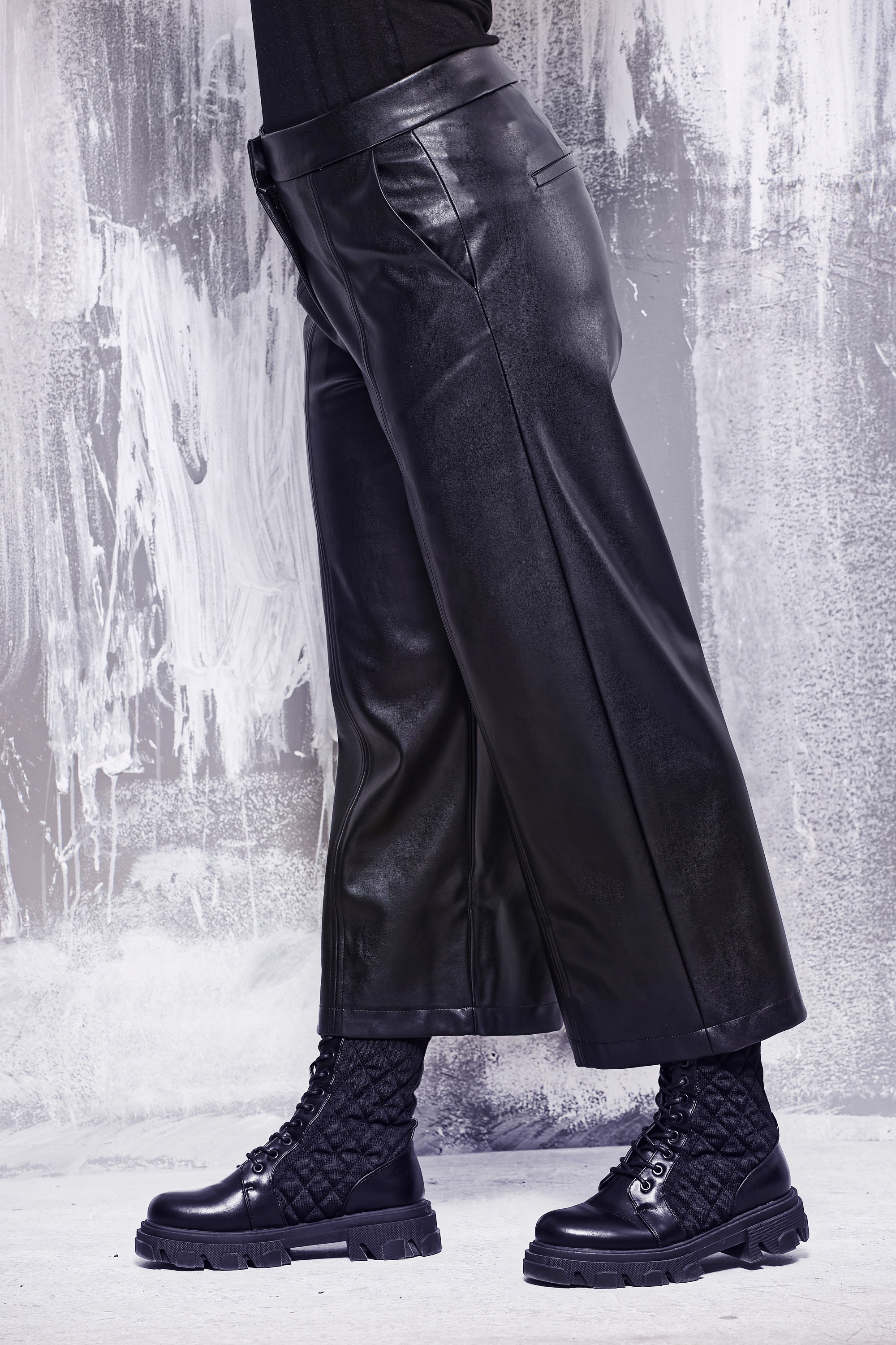 Black Faux Leather Wide Leg Capri Pants , Cropped Pants , Extravagant ...