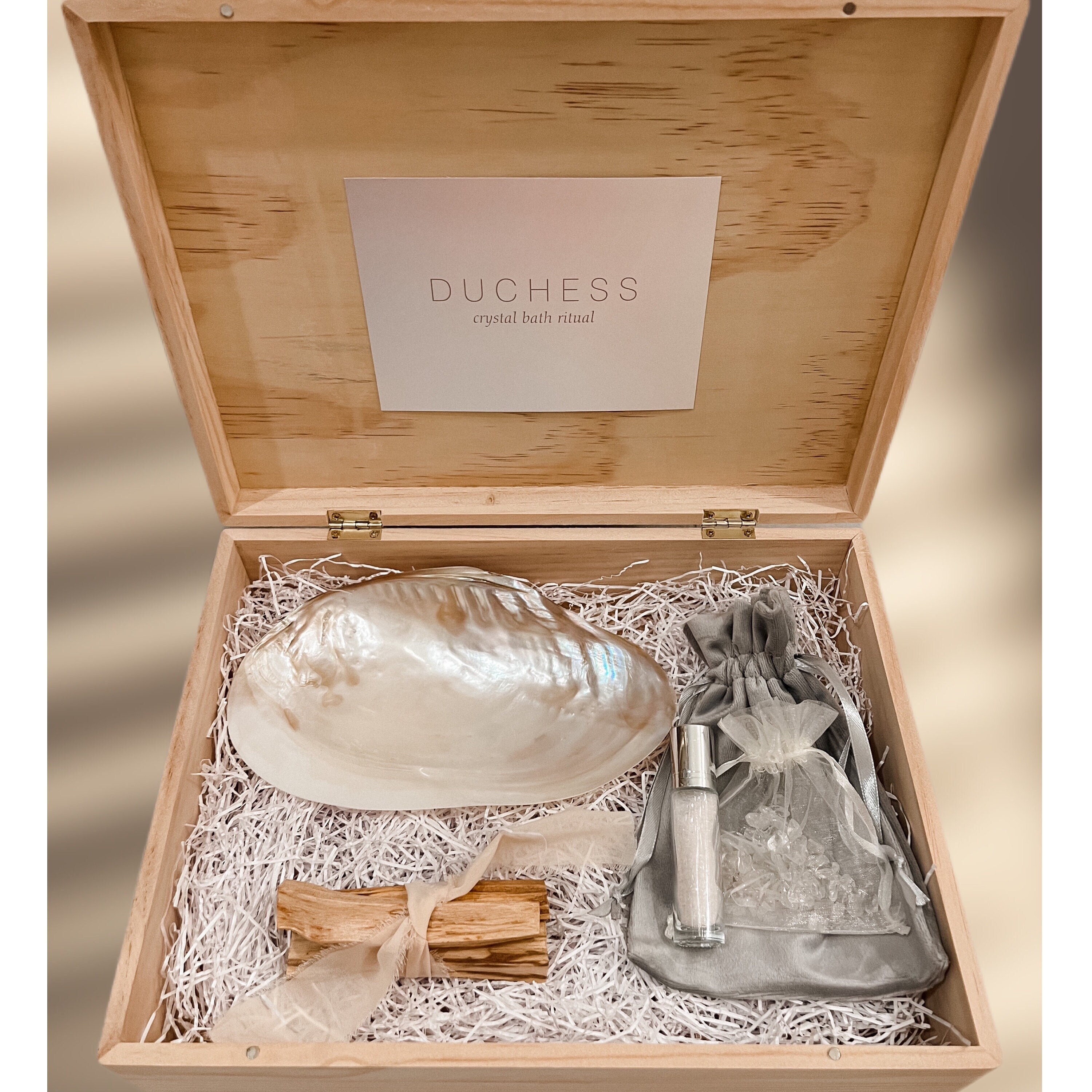 Crystal Bath Infusion Set With Mother of Pearl Shell and Choice of ...