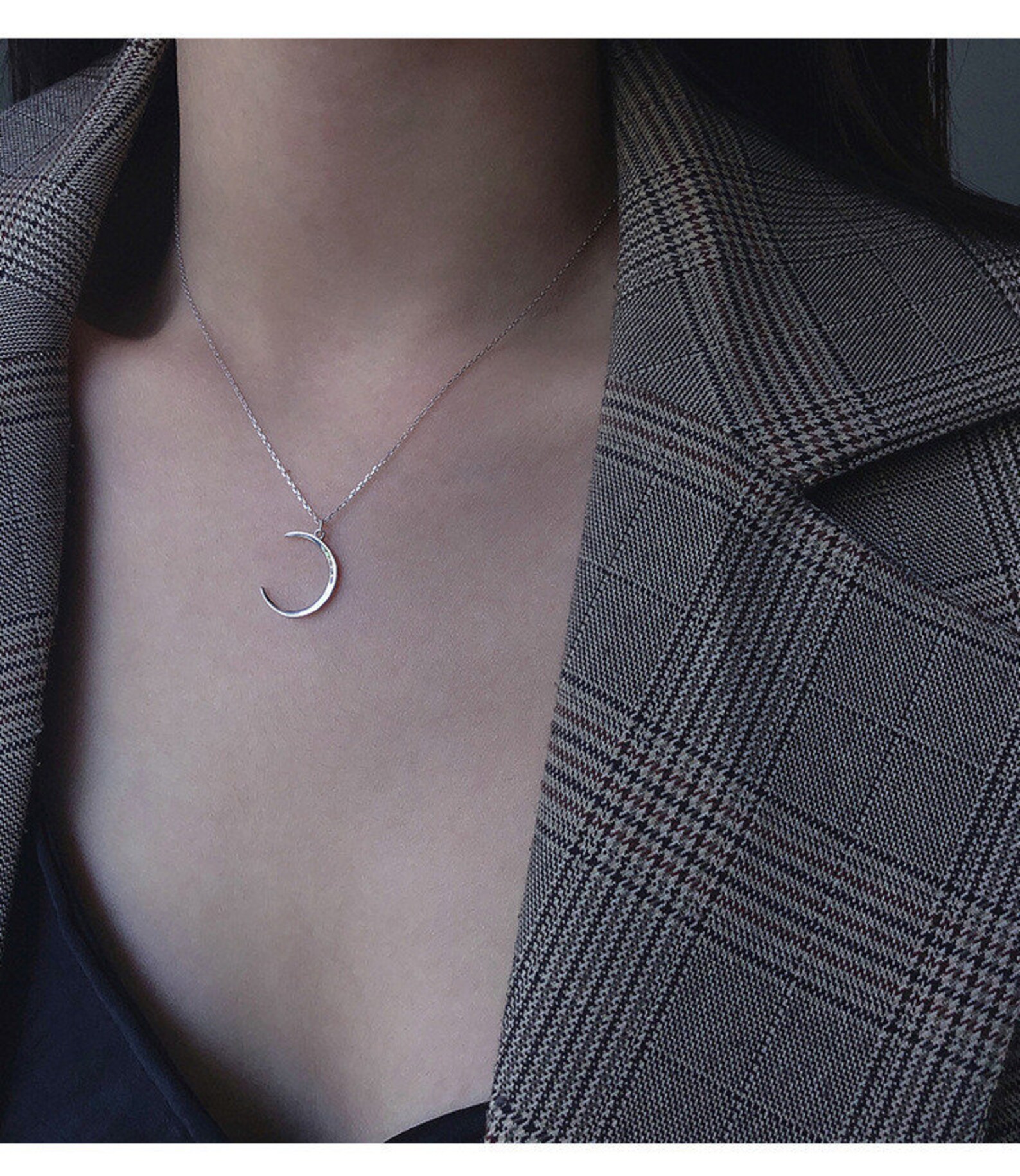 Dainty Moon Necklace Gold Chain With Moon Pendant Crescent - Etsy