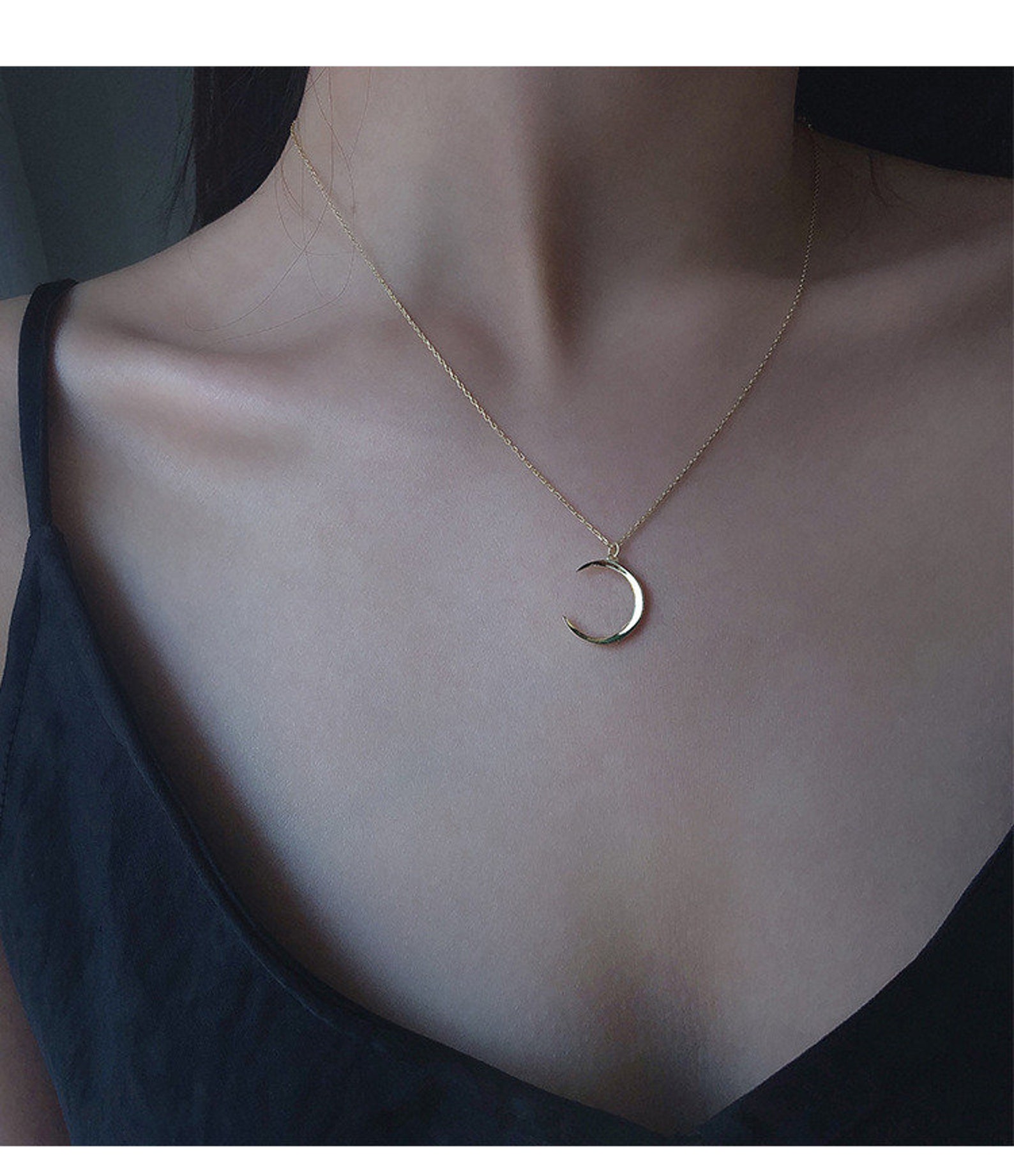 Dainty Moon Necklace Gold Chain With Moon Pendant Crescent - Etsy