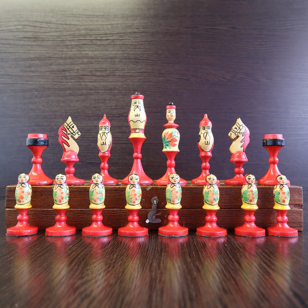 Vintage Matryoshka Chess Set, Hand Painted USSR Folk Art, 1970s - Etsy