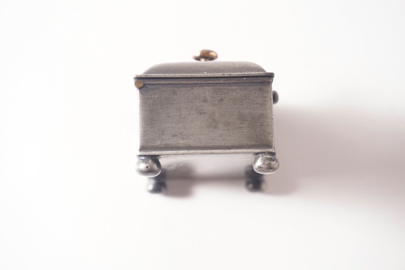 Vintage Simpson Hall Miller Tiny Jewelry Box - Etsy