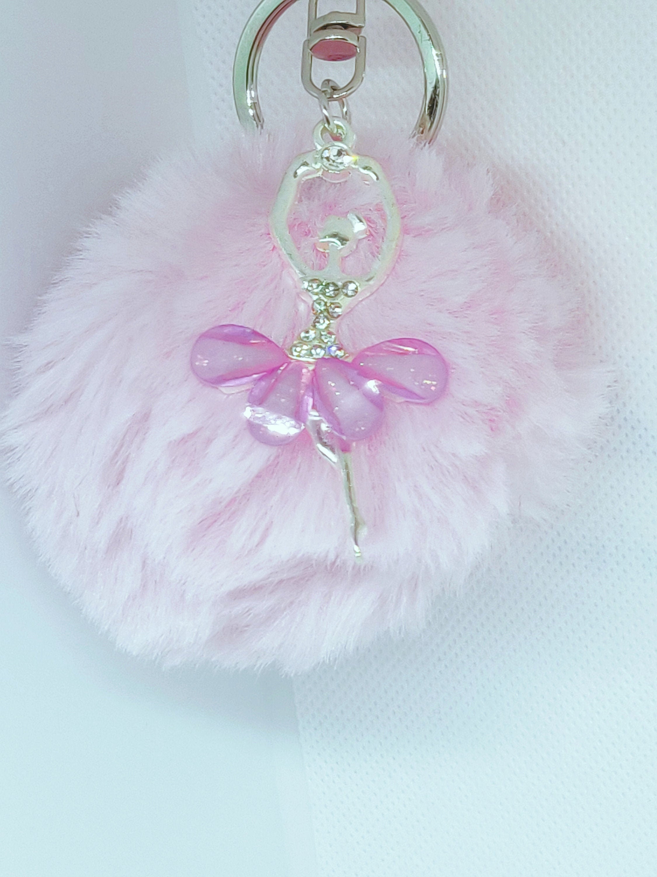 FURRY KEYCHAIN , POM Pom Key Ring , Purse Keychain , Cute Keychain ...