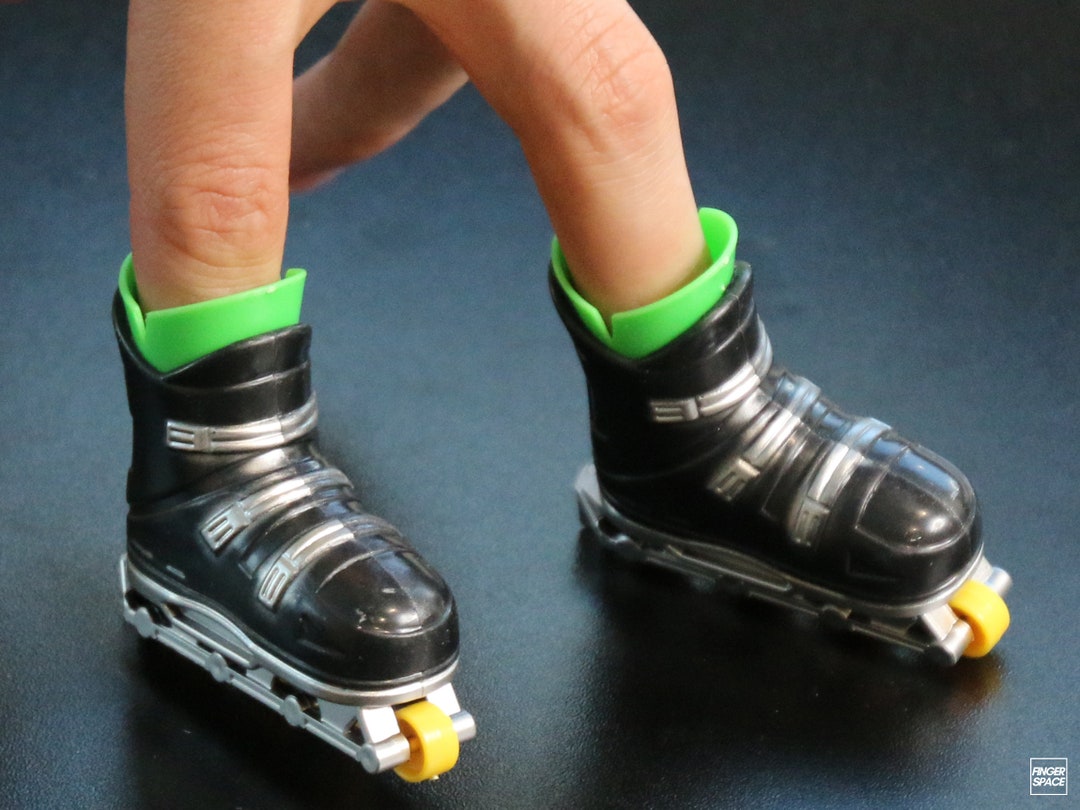 Miniature Finger In-skates - Jet Black Edition by Finger Space - Great ...