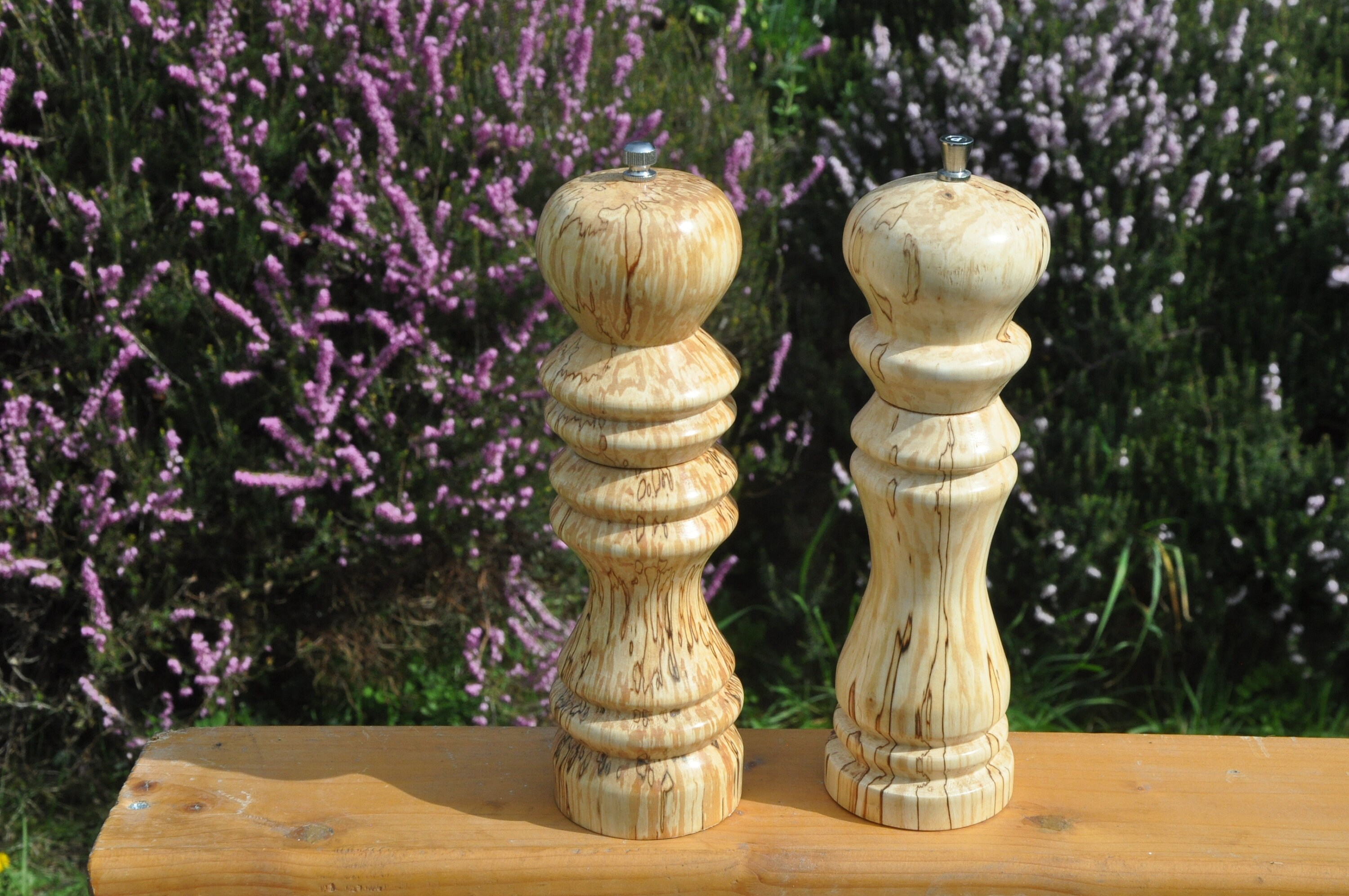 Handmade Wooden Pepper Grinders Turned wood salt and pepper - Etsy.de