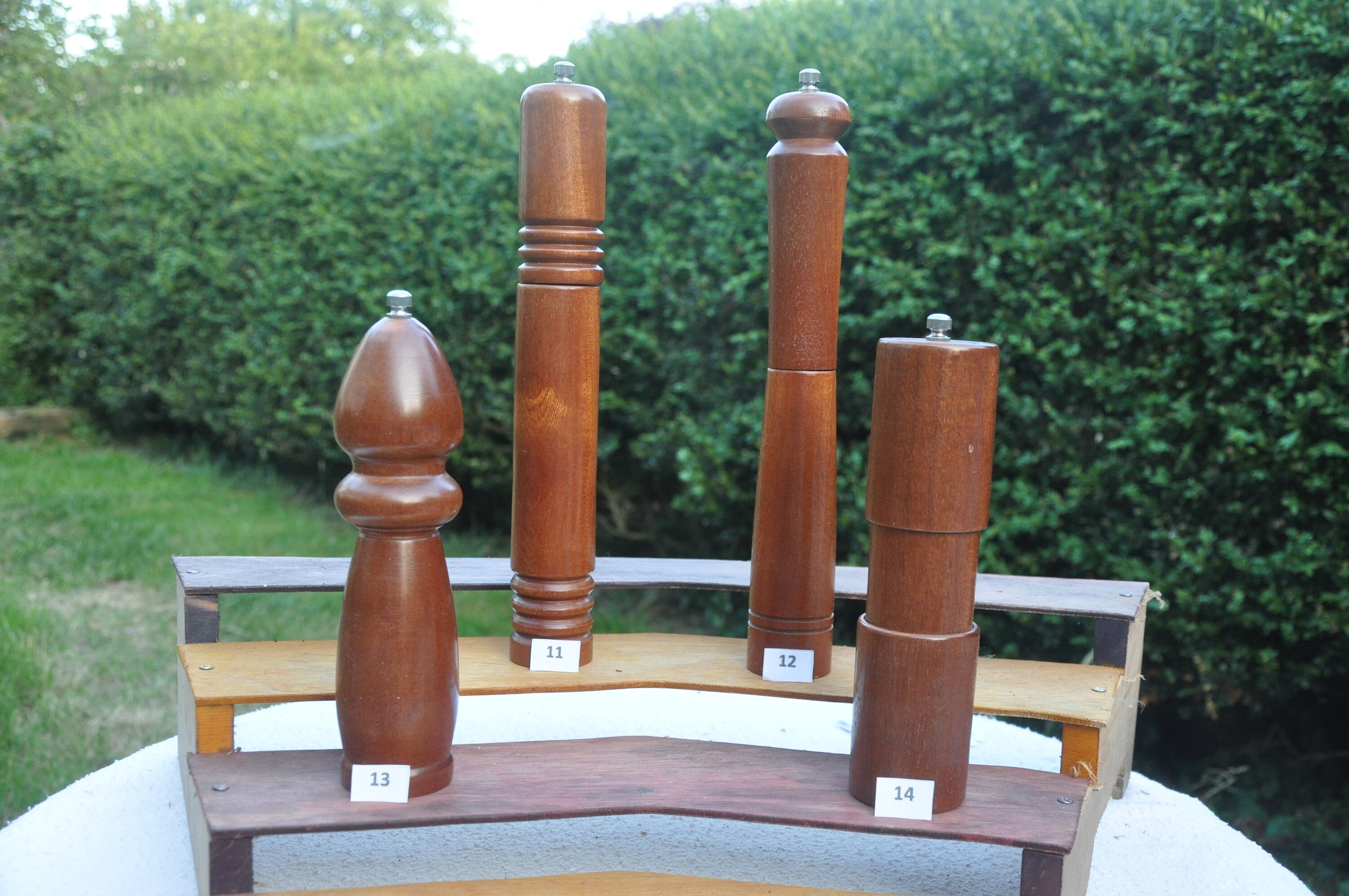 Handmade Wooden Pepper Grinders Turned wood salt and pepper - Etsy.de