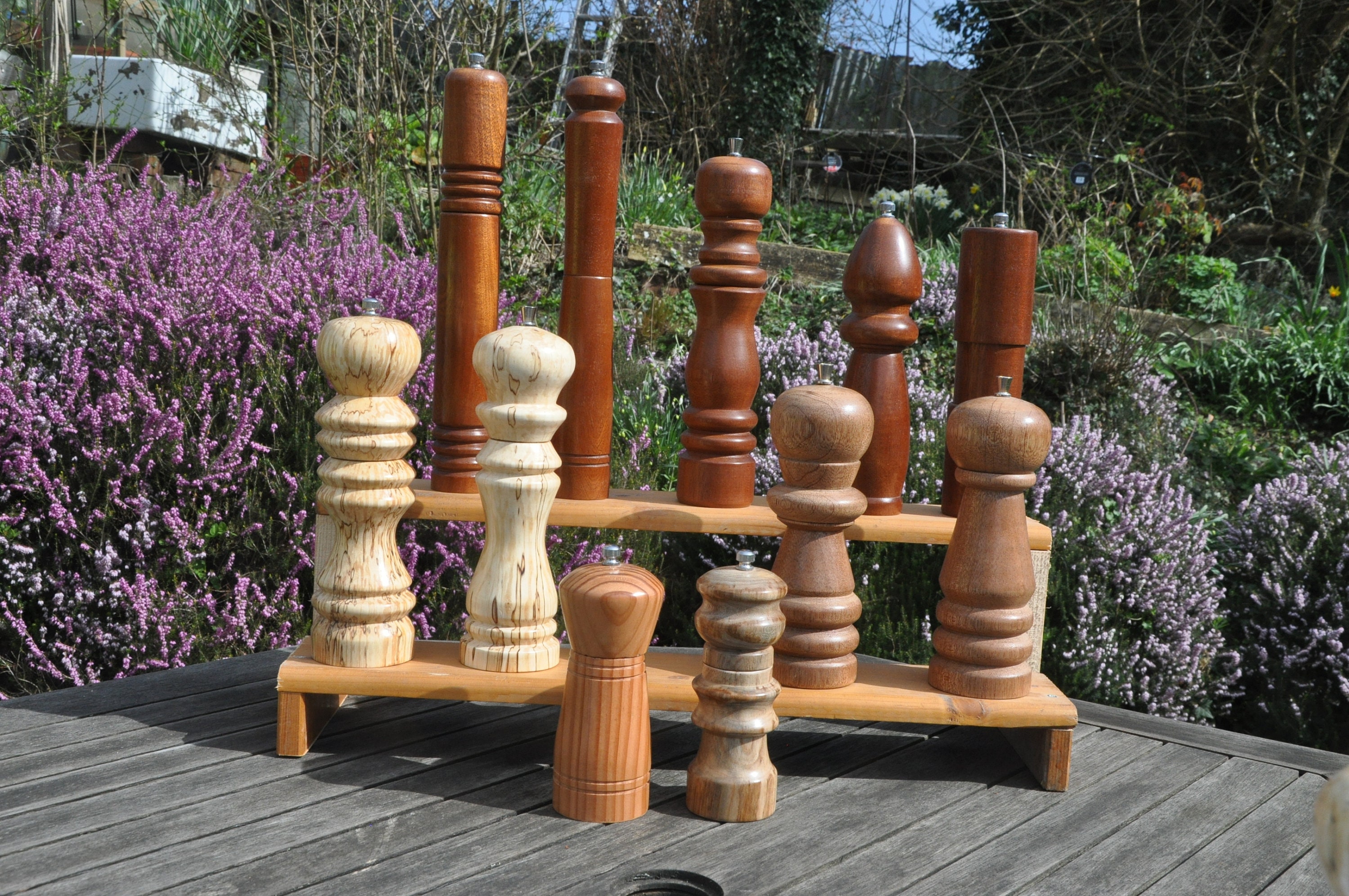 Handmade Wooden Pepper Grinders Turned wood salt and pepper - Etsy.de