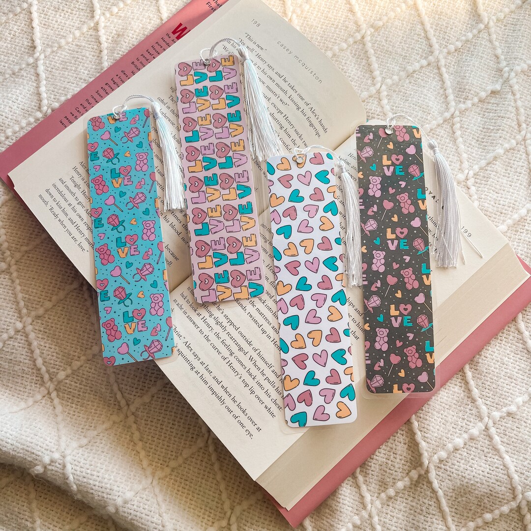 Valentine's Day Candy Bookmark Collection | Cute Pastel Gummy Bears ...
