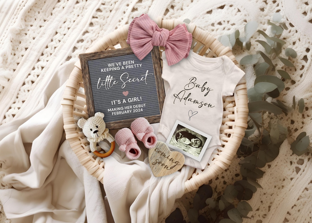 Girl Pregnancy Announcement Digital, It's a Girl Gender Reveal Baby ...