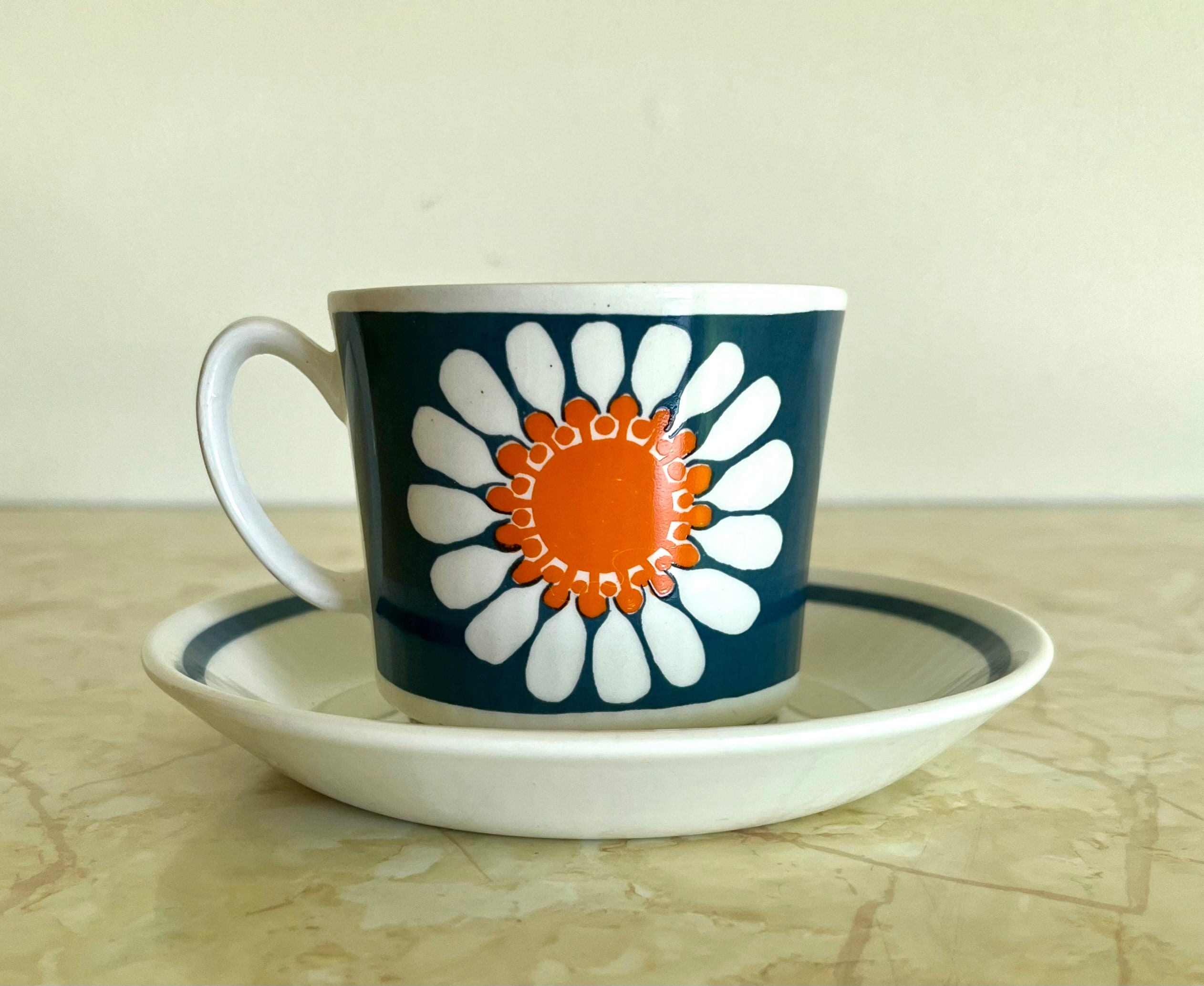 Vintage Turi Daisy, Figgjo Flint Norway, Cup and Saucer, 3 Sets ...