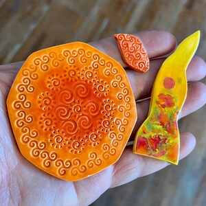 Ceramic Sun With Sun Ray Tiles, 17pcs, Whimsical Mandala Center, Ombre ...