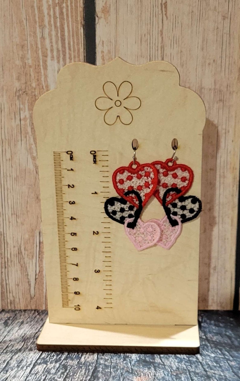 Heart Standing Lace Earring Digital Design File for Embroidery - Etsy