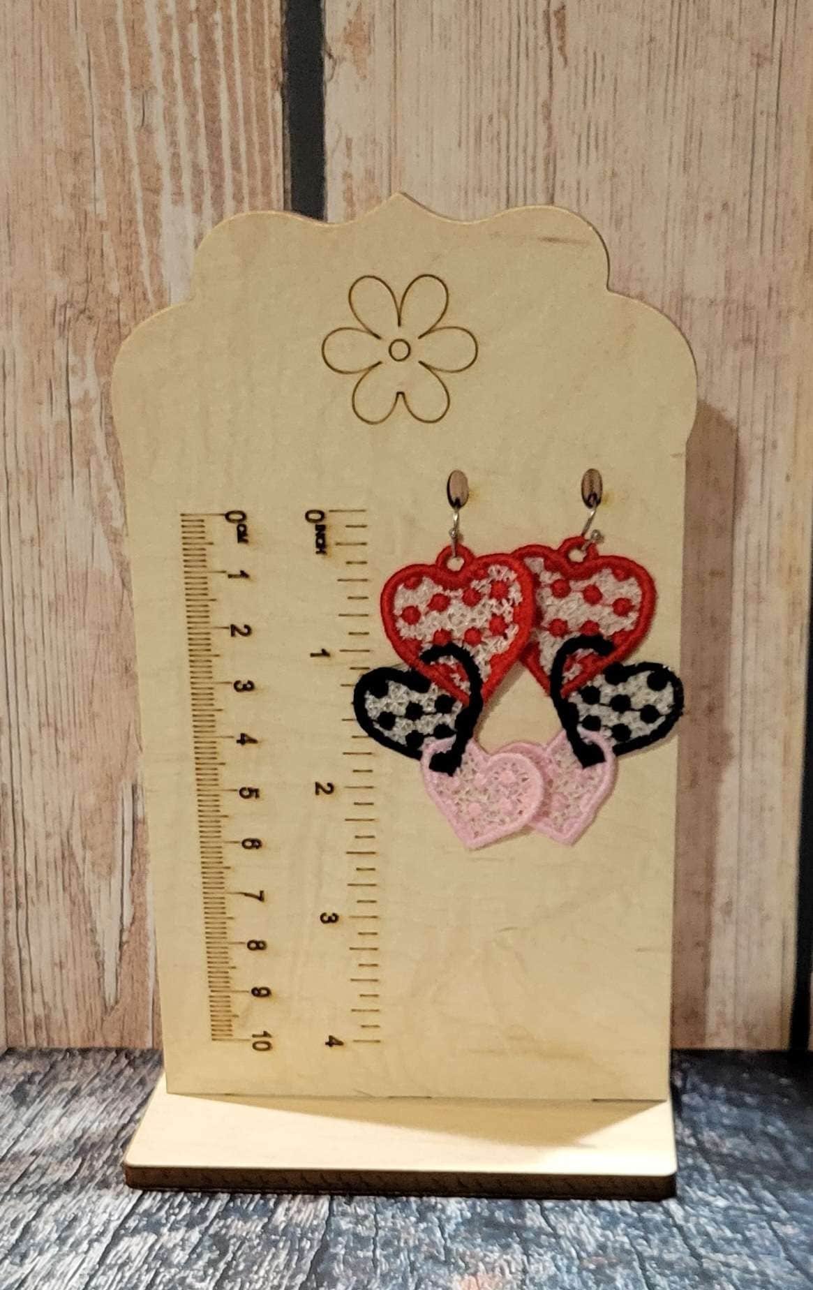 Heart Standing Lace Earring Digital Design File for Embroidery - Etsy