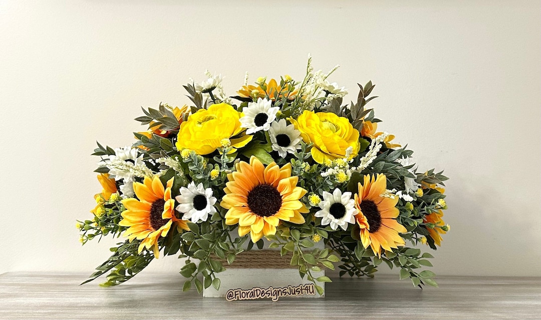 Rustic Farmhouse Sunflower Arrangement, Sunflower Arrangement ...