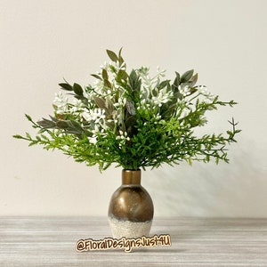 Mini Farmhouse Greenery Arrangement, Mini Greenery Arrangement ...