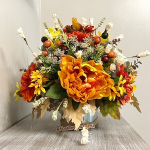 Large Fall Farmhouse Centerpiece Autumn Flower Arrangement - Etsy