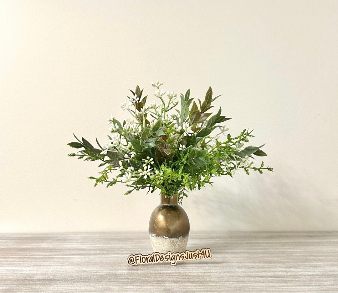 Mini Greenery Arrangement, Mini Farmhouse Greenery Arrangement ...
