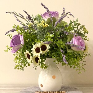 Spring Flower Arrangement, Modern Farmhouse Floral Centerpiece, Small ...