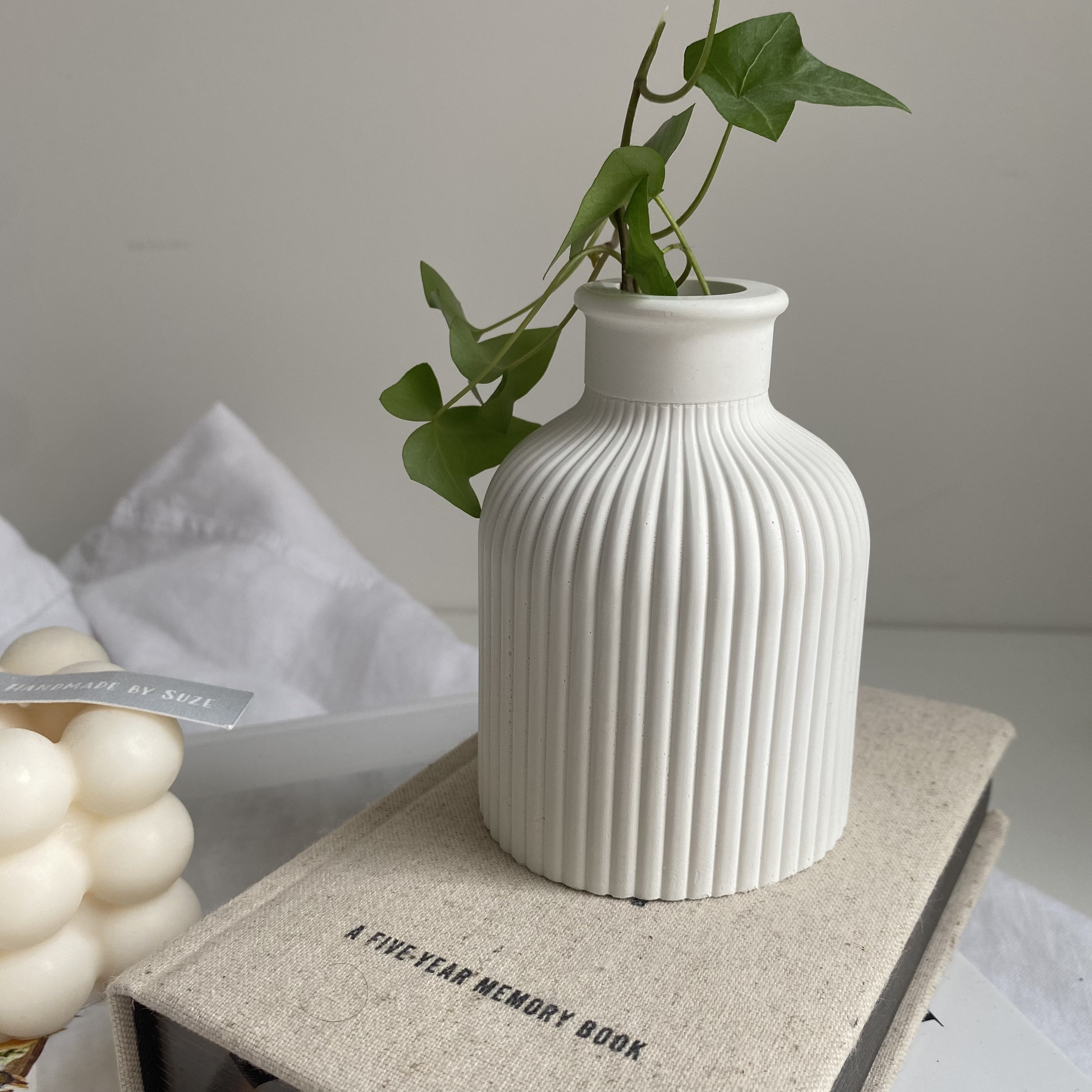 Small Minimal Concrete Vase Minimalist Modern Decorative - Etsy UK