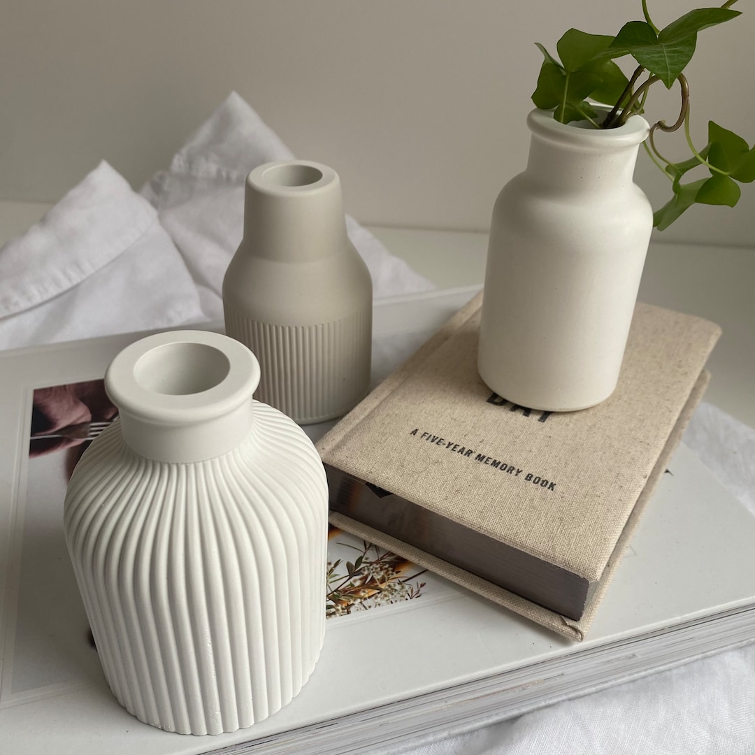 Small Minimal Concrete Vase | Minimalist | Modern | Decorative Vase ...