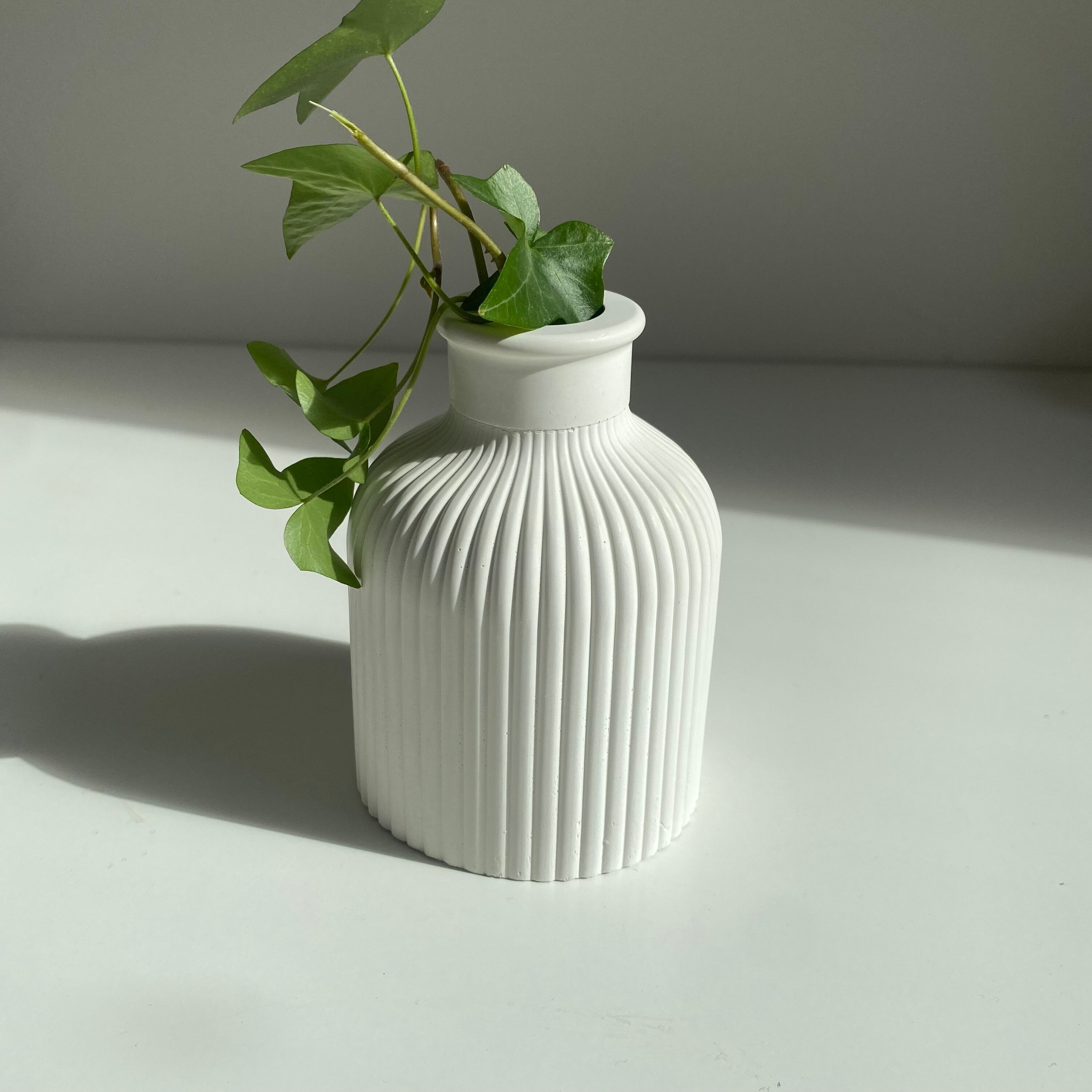 Small Minimal Concrete Vase Minimalist Modern Decorative - Etsy UK