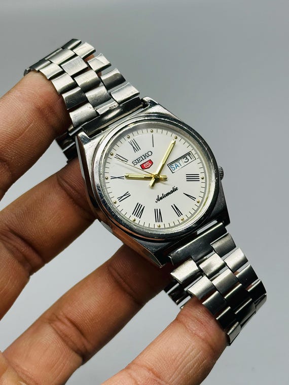 Vintage Seiko 5 Automatic Watch: Silver Case, Roman D… - Gem